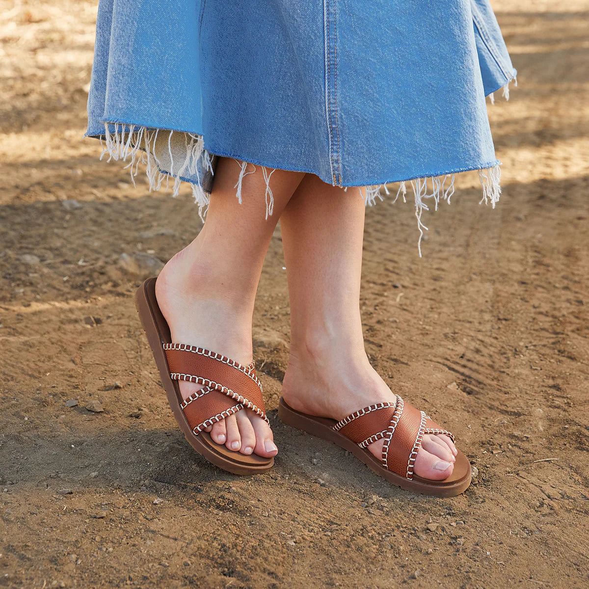 Fariel Sandal – Keep Aim